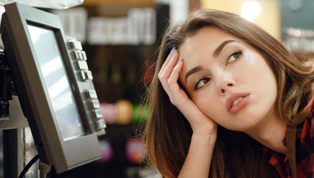 7 Mistakes New McDonald's Cashiers Make - Fix Them Now